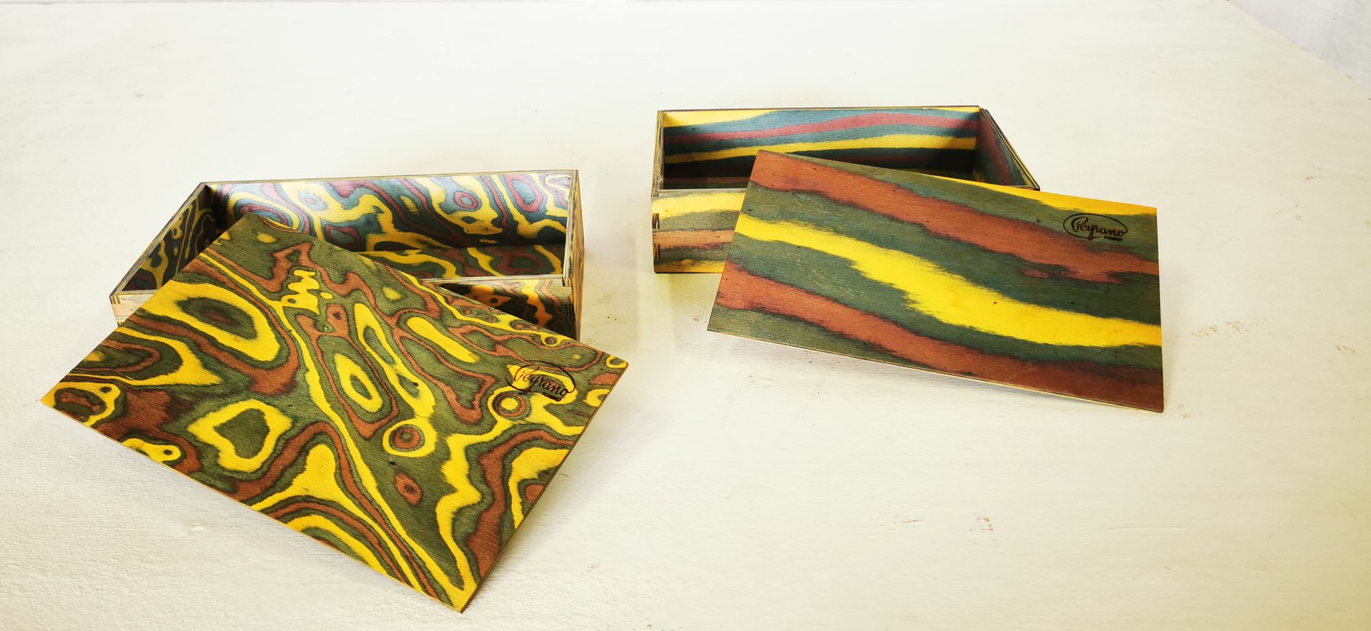 Boxes by Ettore Sottsass for Peyrano-Turin, 1980, Set of 2 for sale at ...