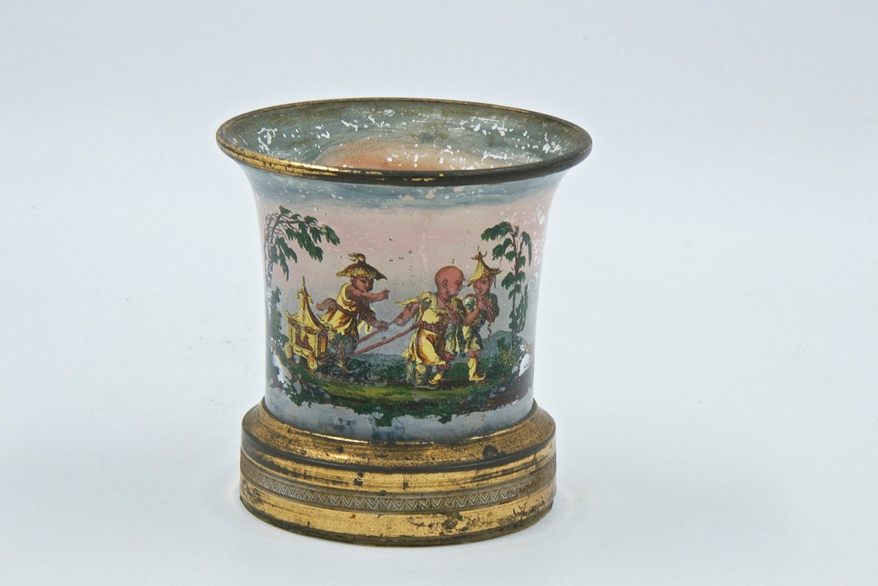 Antique Quarter French Glass for sale at Pamono