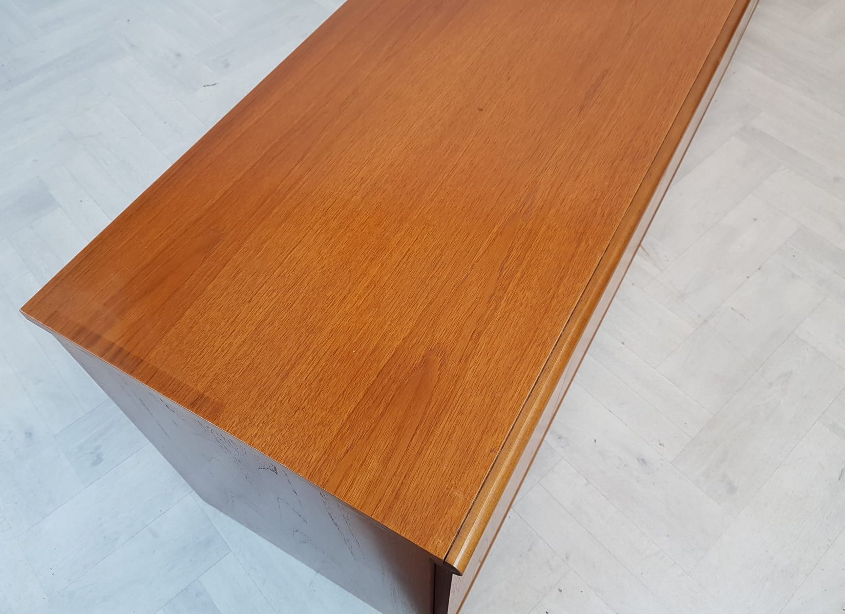 Mid-Century Danish Design Sideboard from Meredew, 1970s for sale at Pamono