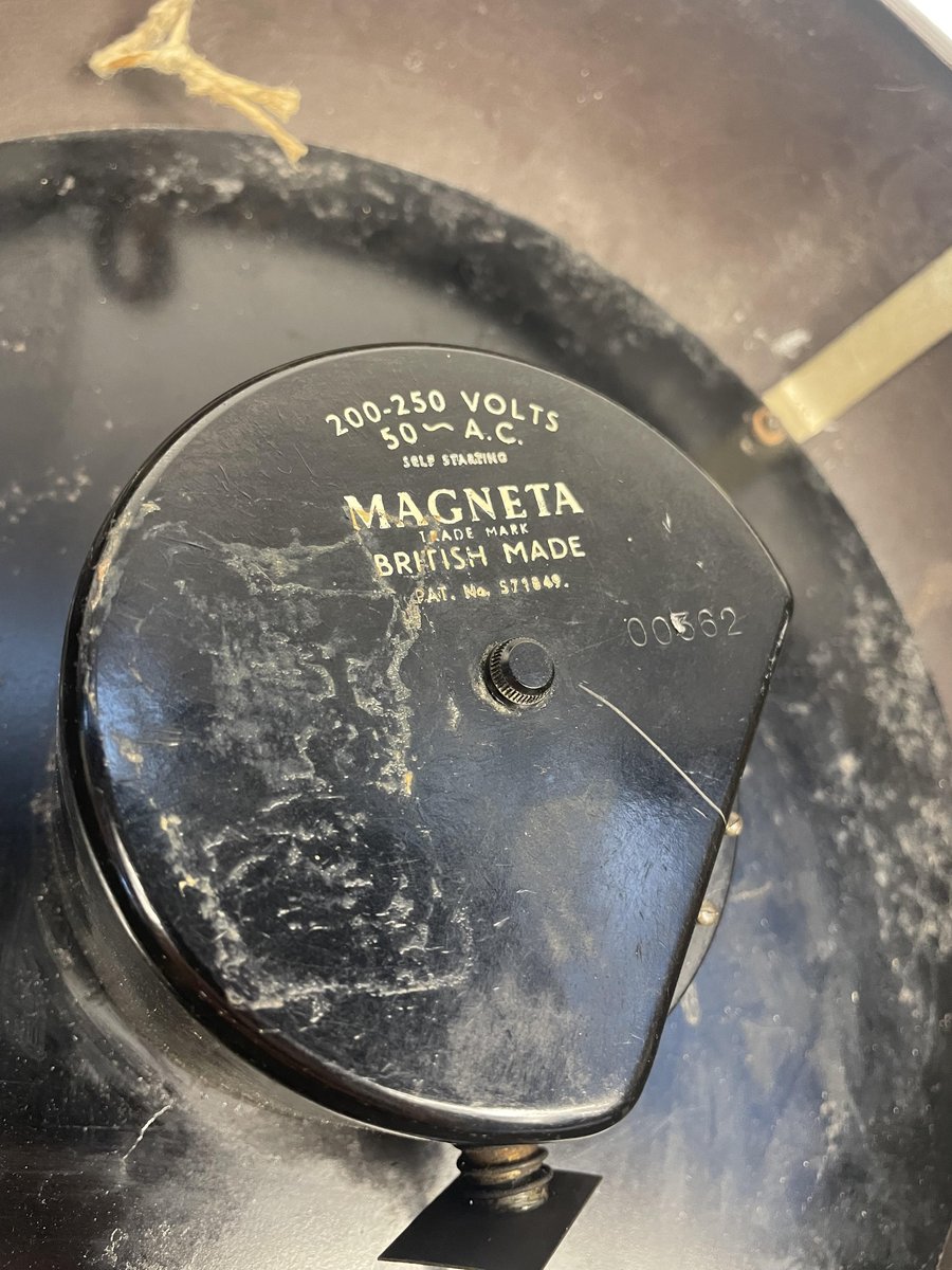 Vintage British Magneta Clock, 1940s for sale at Pamono