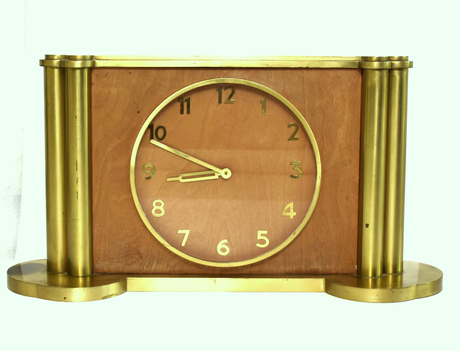 Large Art Deco Table Clock in Brass, 1930s for sale at Pamono