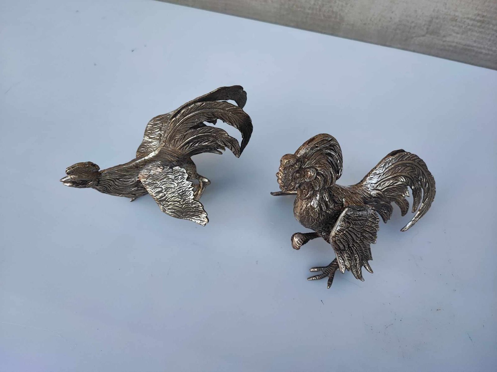 Japanese Hen and Rooster Figurines, 1950s, Set of 2 for sale at Pamono