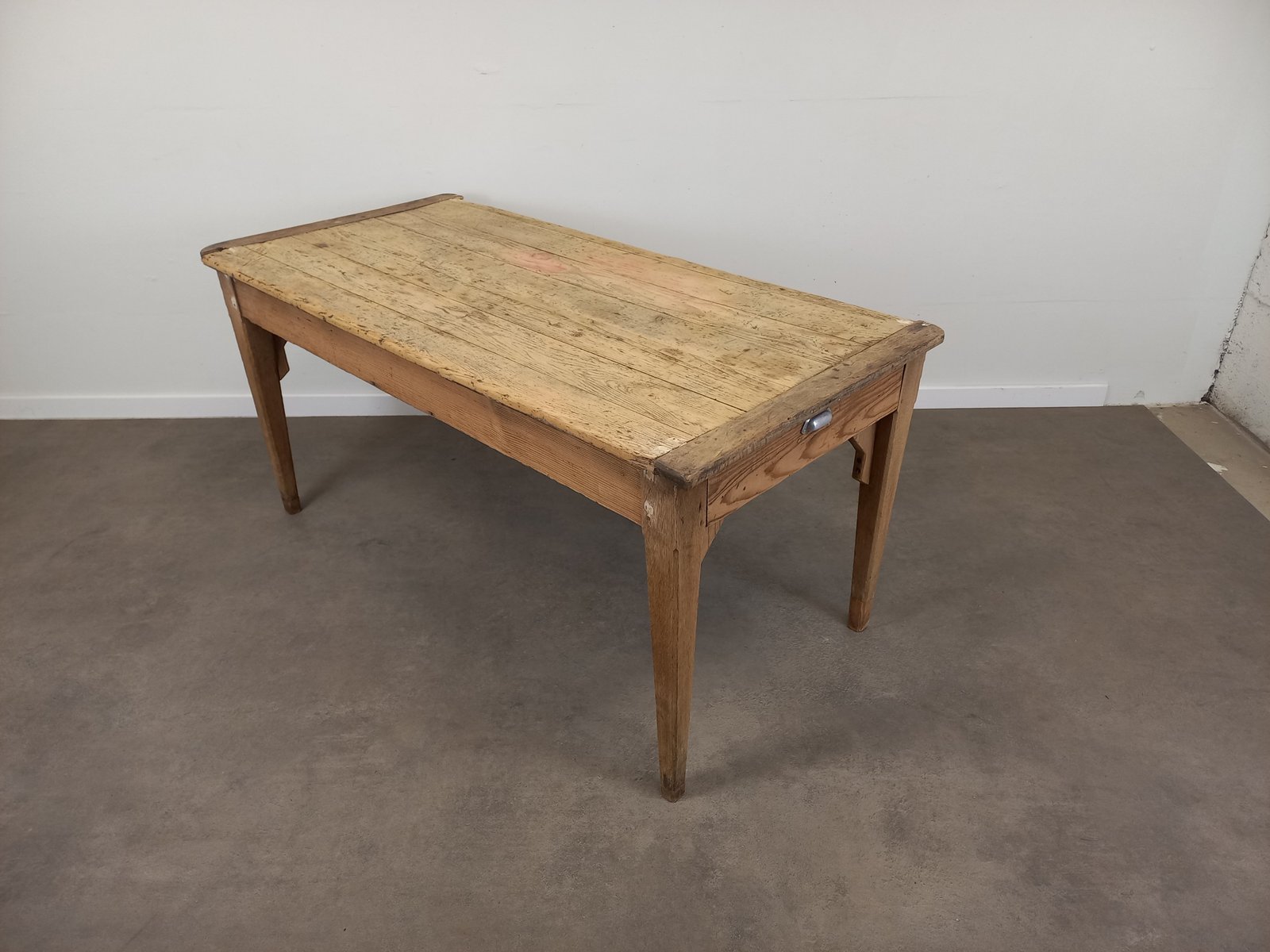 Rustic Farm Table, 1890s for sale at Pamono