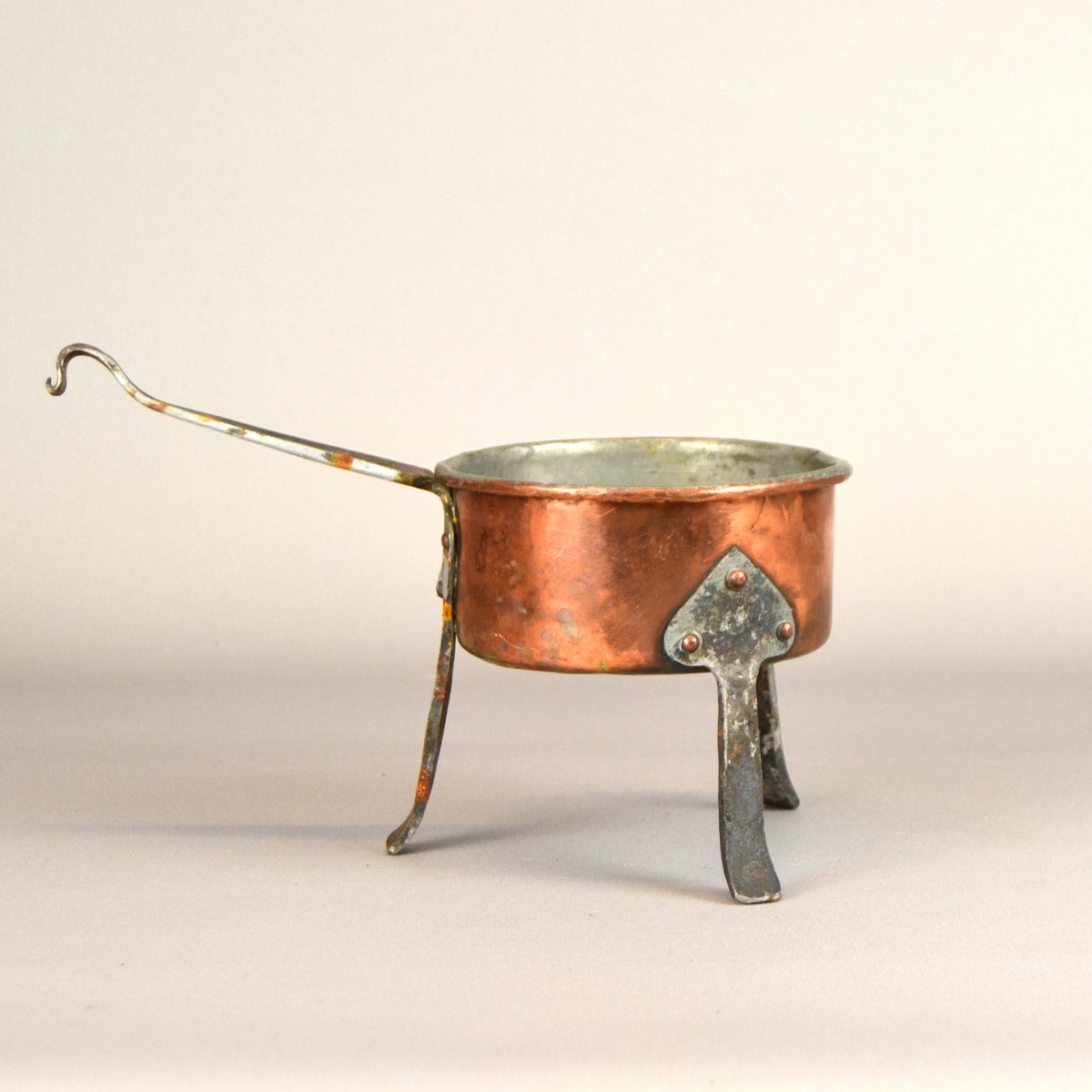 Vintage Copper Vessels, 1950s, Set of 4 for sale at Pamono