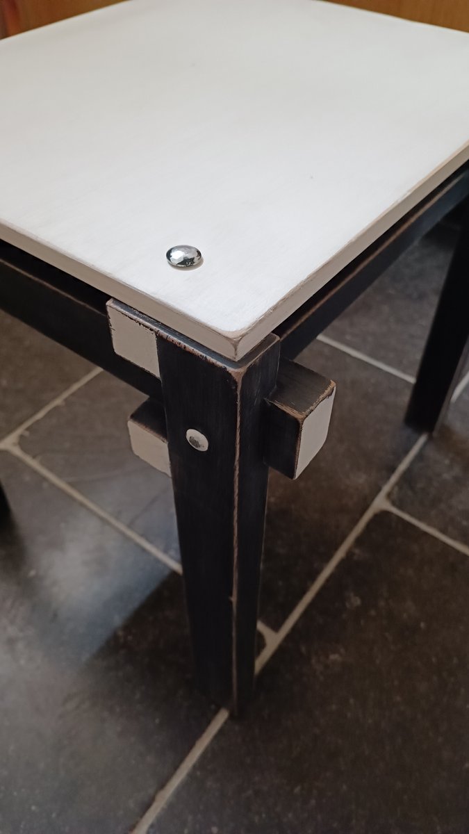 Military stool designed by Gerrit Rietveld for G. A. van de Groenekan ...