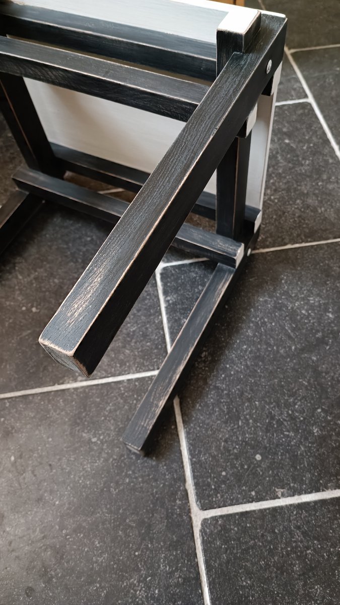 Military stool designed by Gerrit Rietveld for G. A. van de Groenekan ...