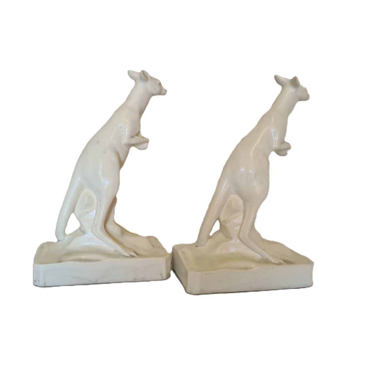 French Art Deco Sculptures of Kangaroos by Onnaing, 1920s, Set of 2 for ...