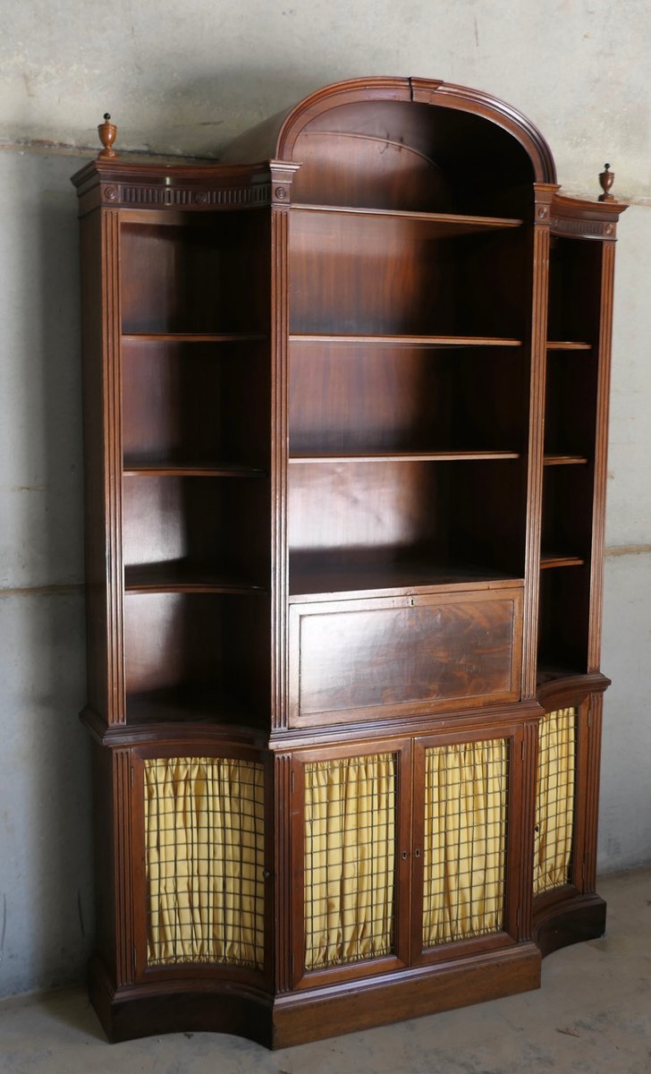 Large French Break Front Bookcase, 1950s for sale at Pamono