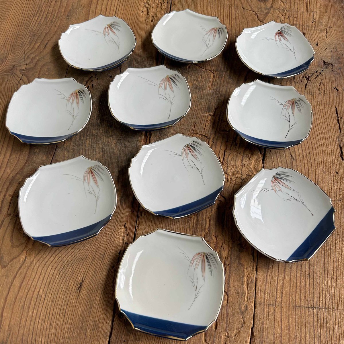 Vintage Japanese Plates in Porcelain, 1960s, Set of 10 for sale at Pamono