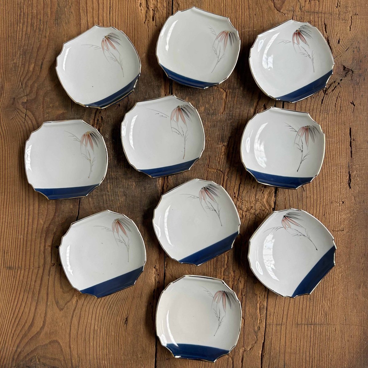 Vintage Japanese Plates in Porcelain, 1960s, Set of 10 for sale at Pamono