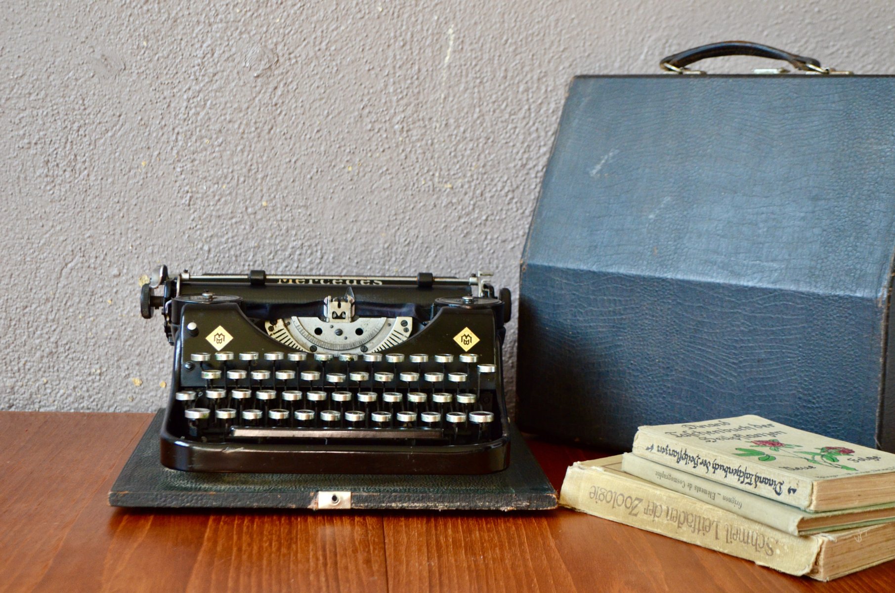 Vintage Prima Typewriter from Mercedes for sale at Pamono