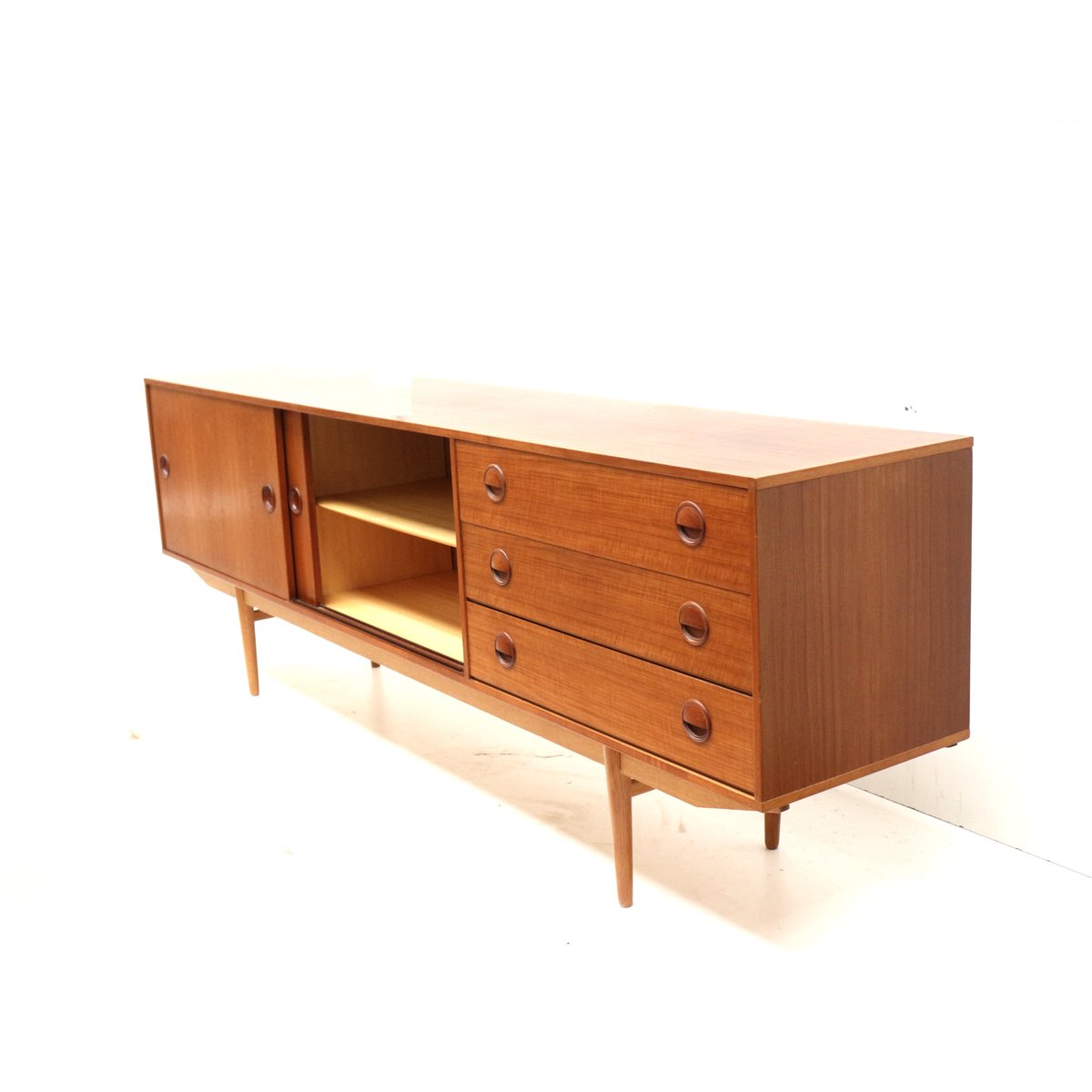 Long Minimalist Sideboard by William Watting for Fristho, Netherlands ...