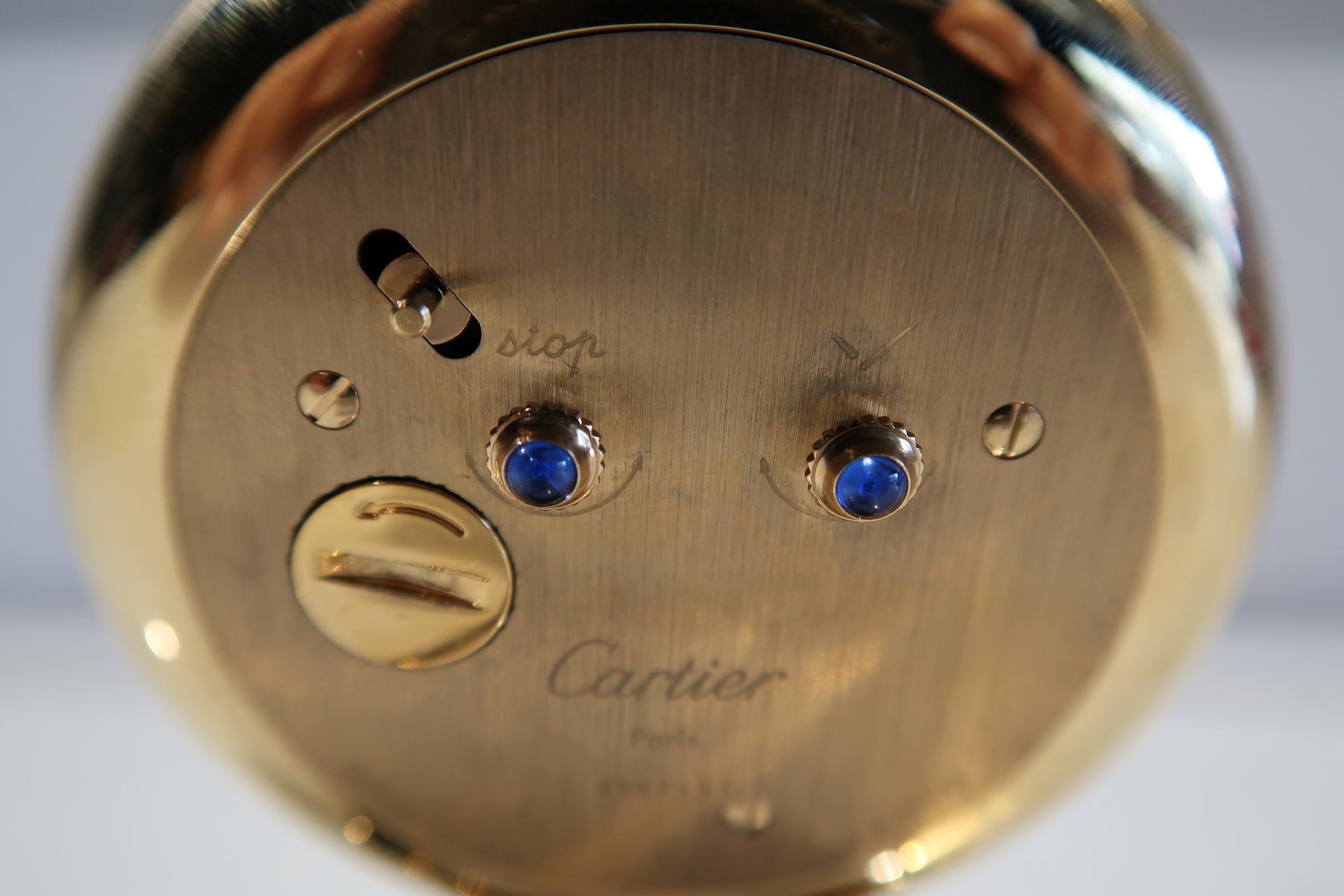 Colisee Table Clock in 24-Karat Gold-Plating from Cartier, 1990 for ...