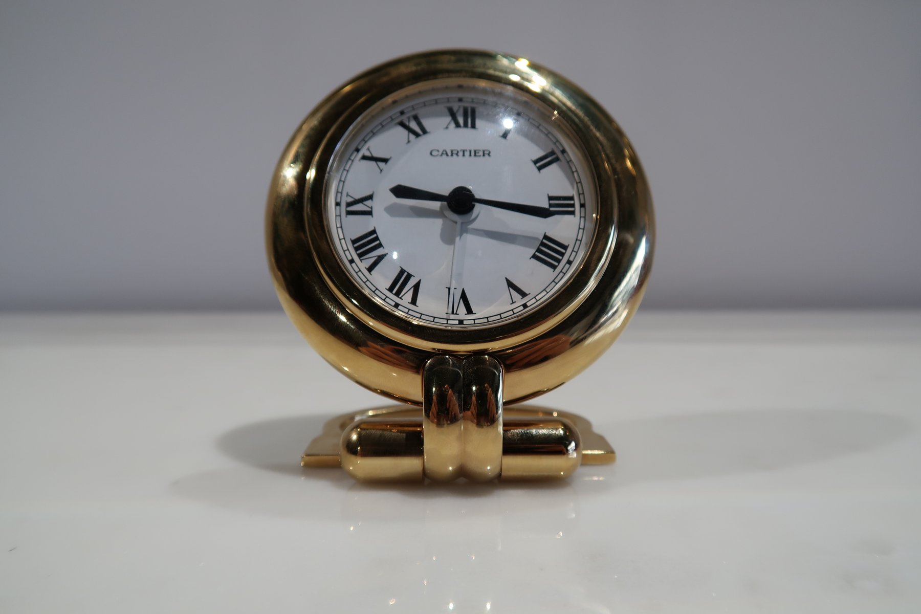 Colisee Table Clock in 24-Karat Gold-Plating from Cartier, 1990 for ...
