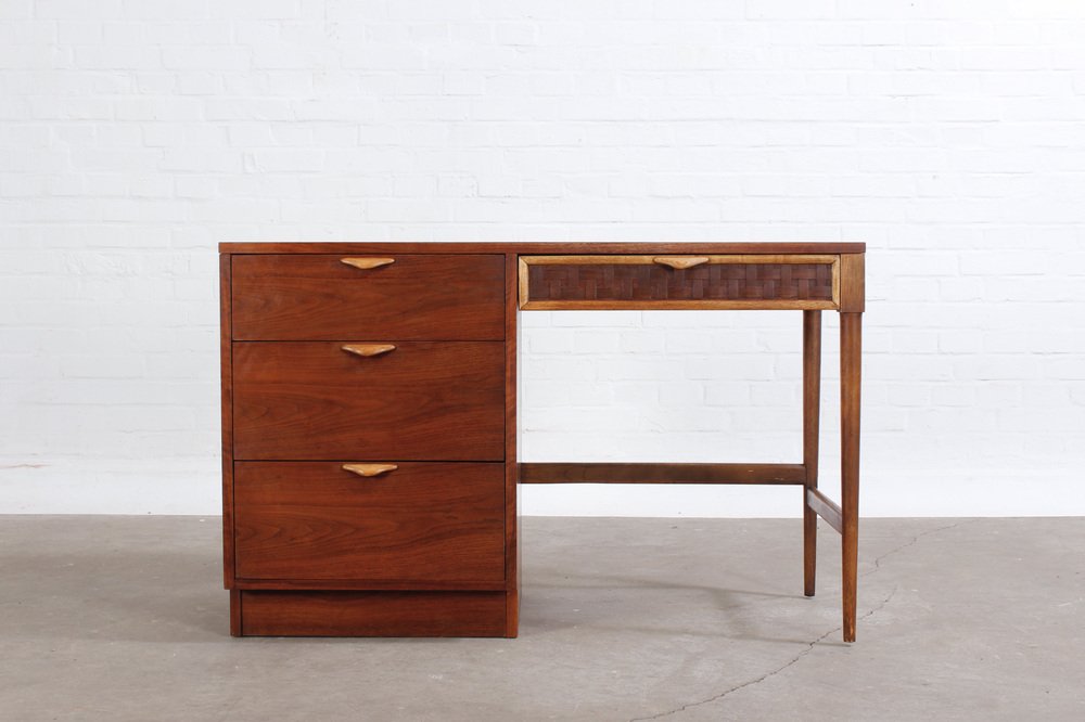 Mid-Century Desk from Lane USA for sale at Pamono