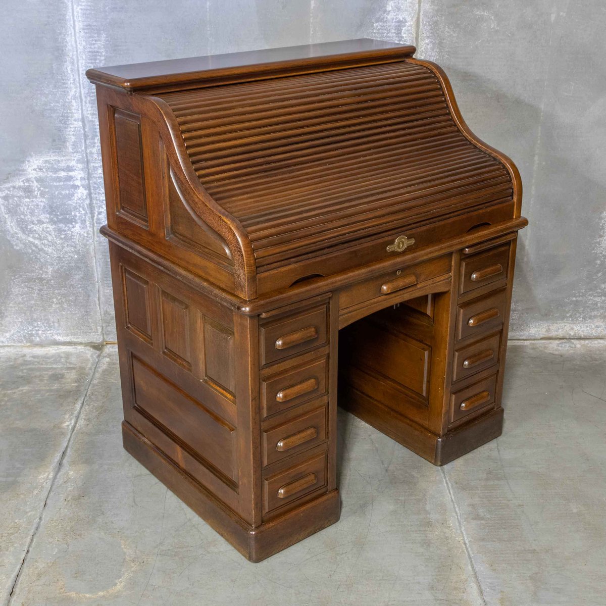 Antique Roll Top Desk, 1890s for sale at Pamono