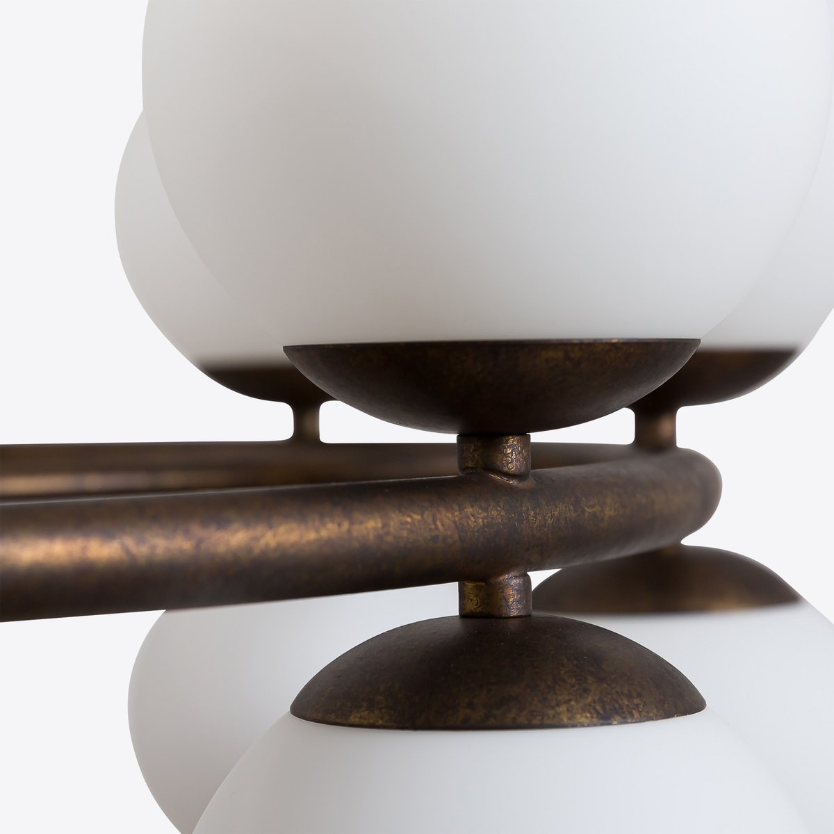 Baum Chandelier from Pure White Lines for sale at Pamono