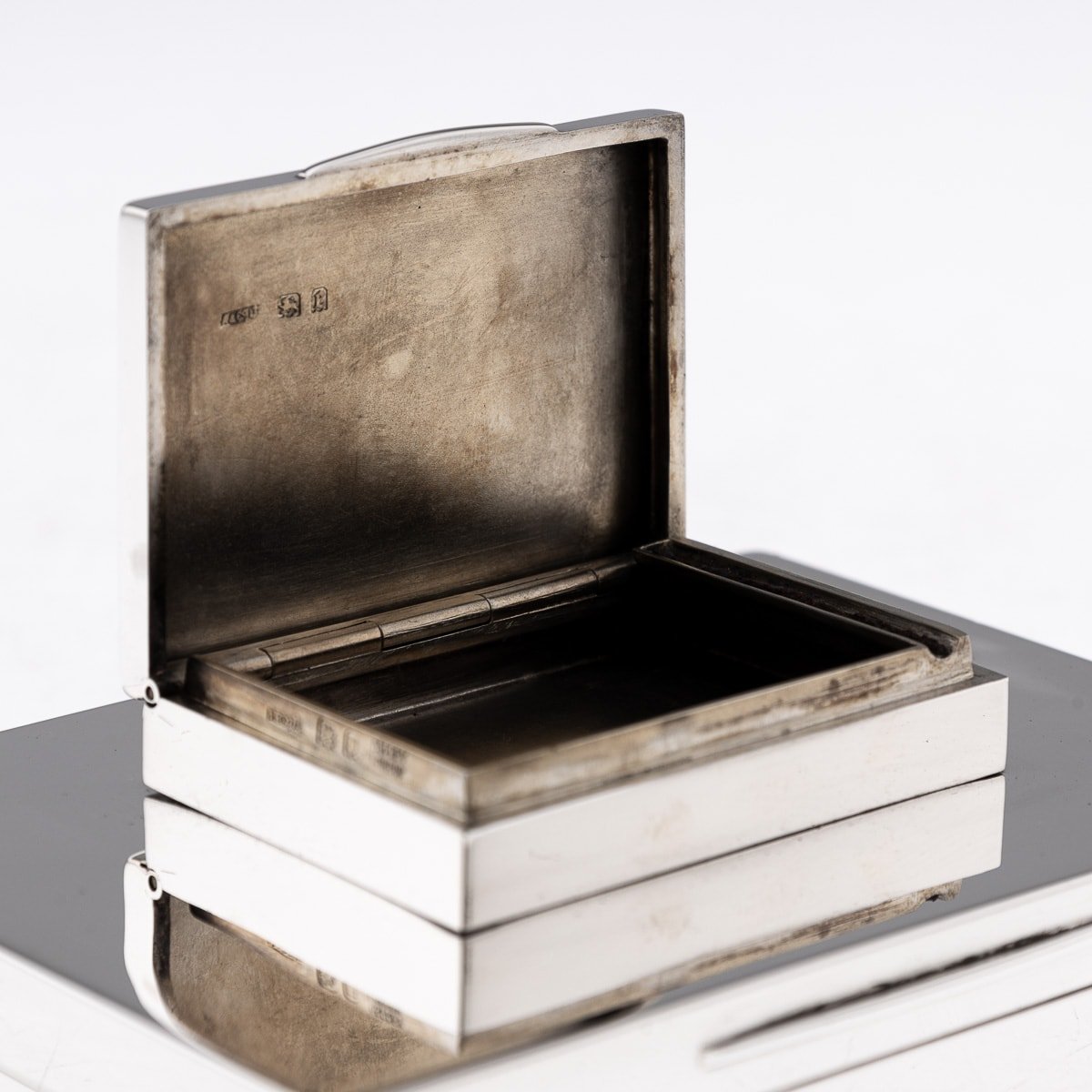 20th Century British Silver Two-Tier Cigar Box from Asprey & Co., 1920s ...