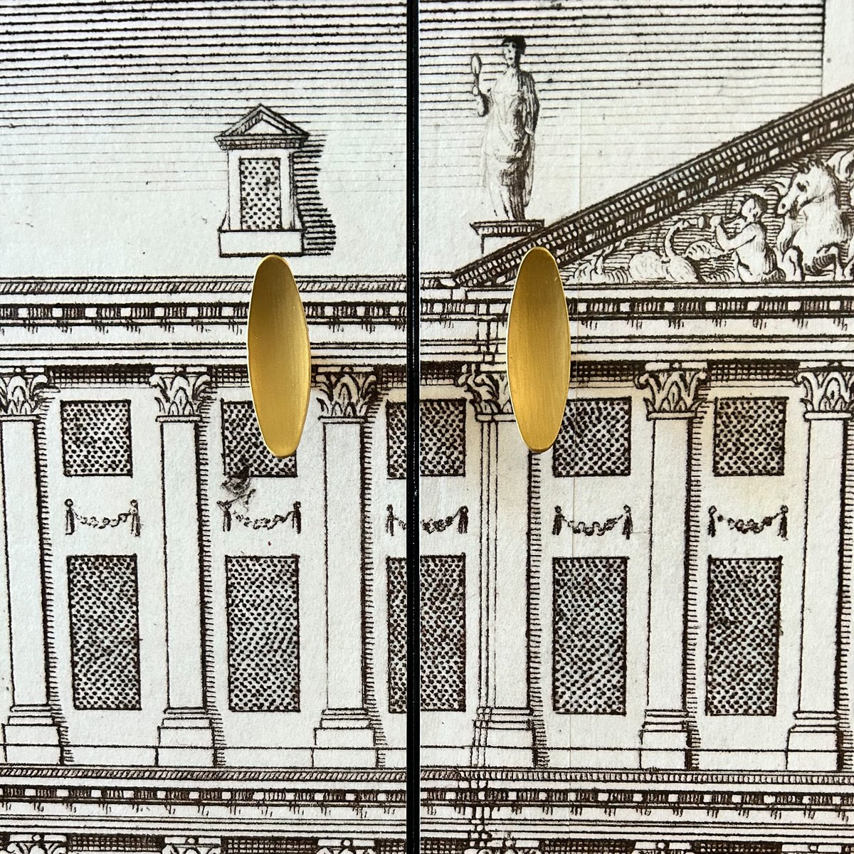 Vintage 20th Century Stag Minstrel Sideboard, 1970s for sale at Pamono