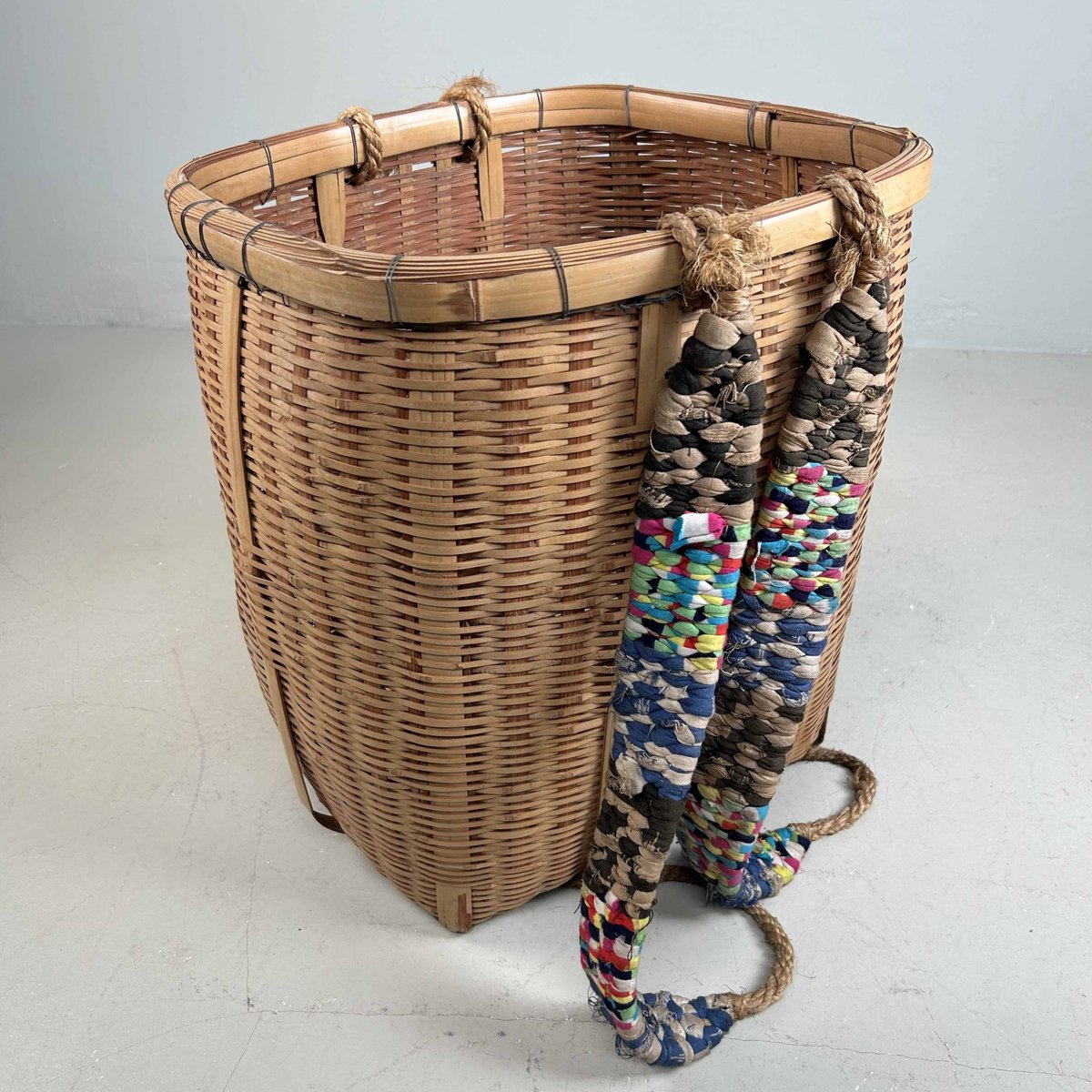 Vintage Japanese Bamboo Backpack Basket, 1940s for sale at Pamono