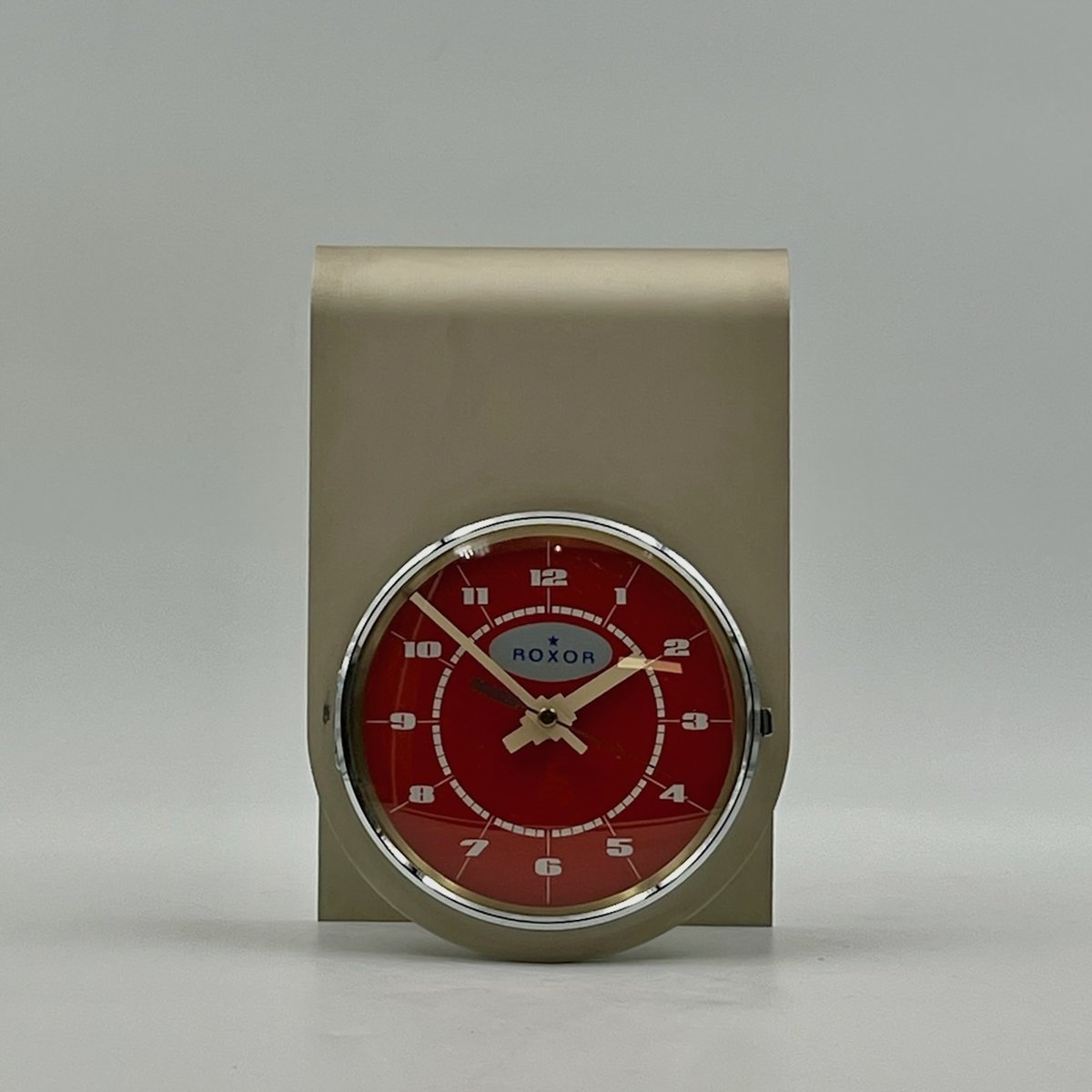 Vintage Roxor Swiss Clock with Kienzle Mechanism, 1970s for sale at Pamono