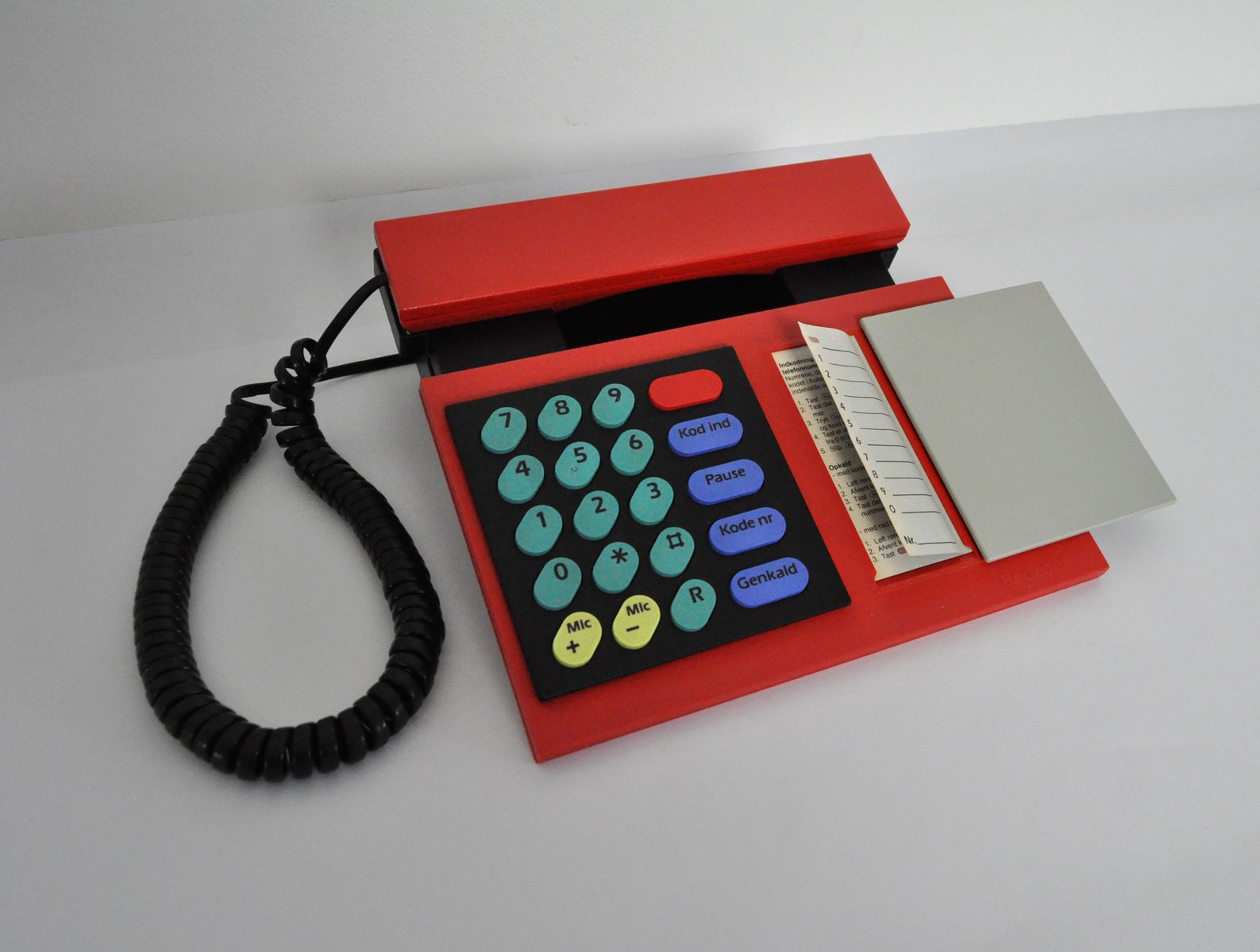 Iconic Beocom 1000 Telephone by Bang & Olufsen, Denmark, 1980s for sale ...