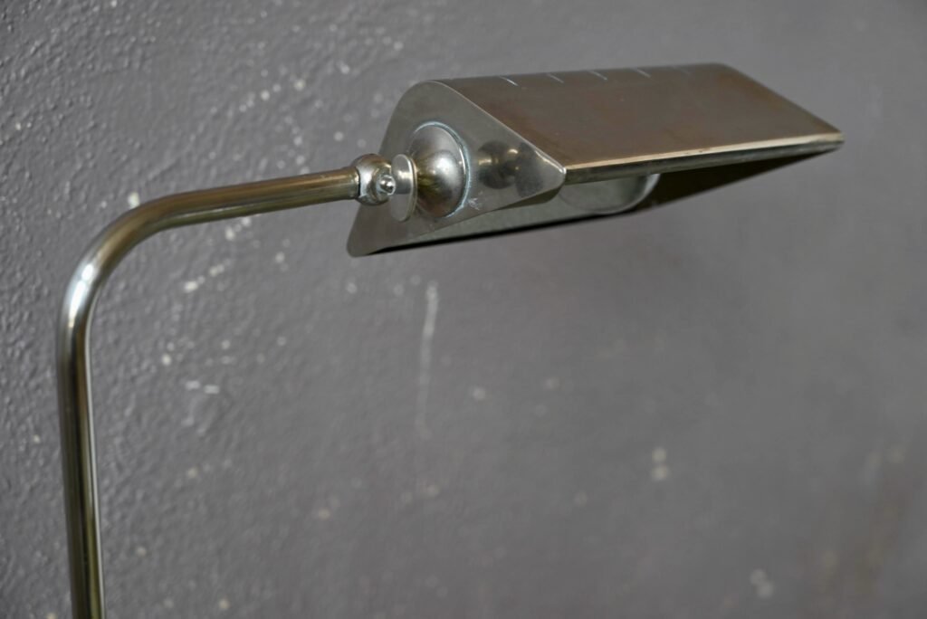 Art Deco Regency Metal Reading Light for sale at Pamono