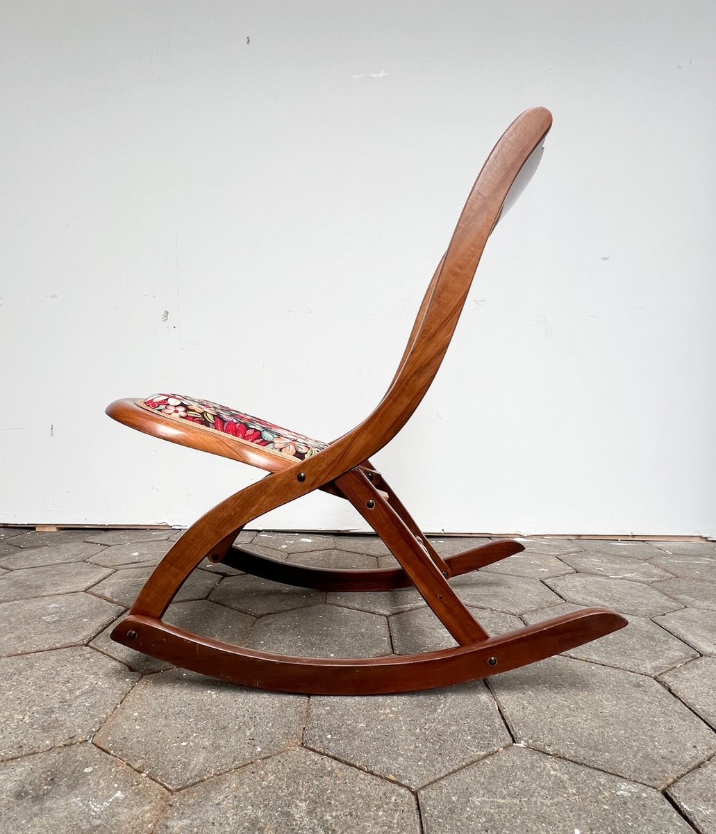 Vintage English Rocking Chair, 1960s for sale at Pamono