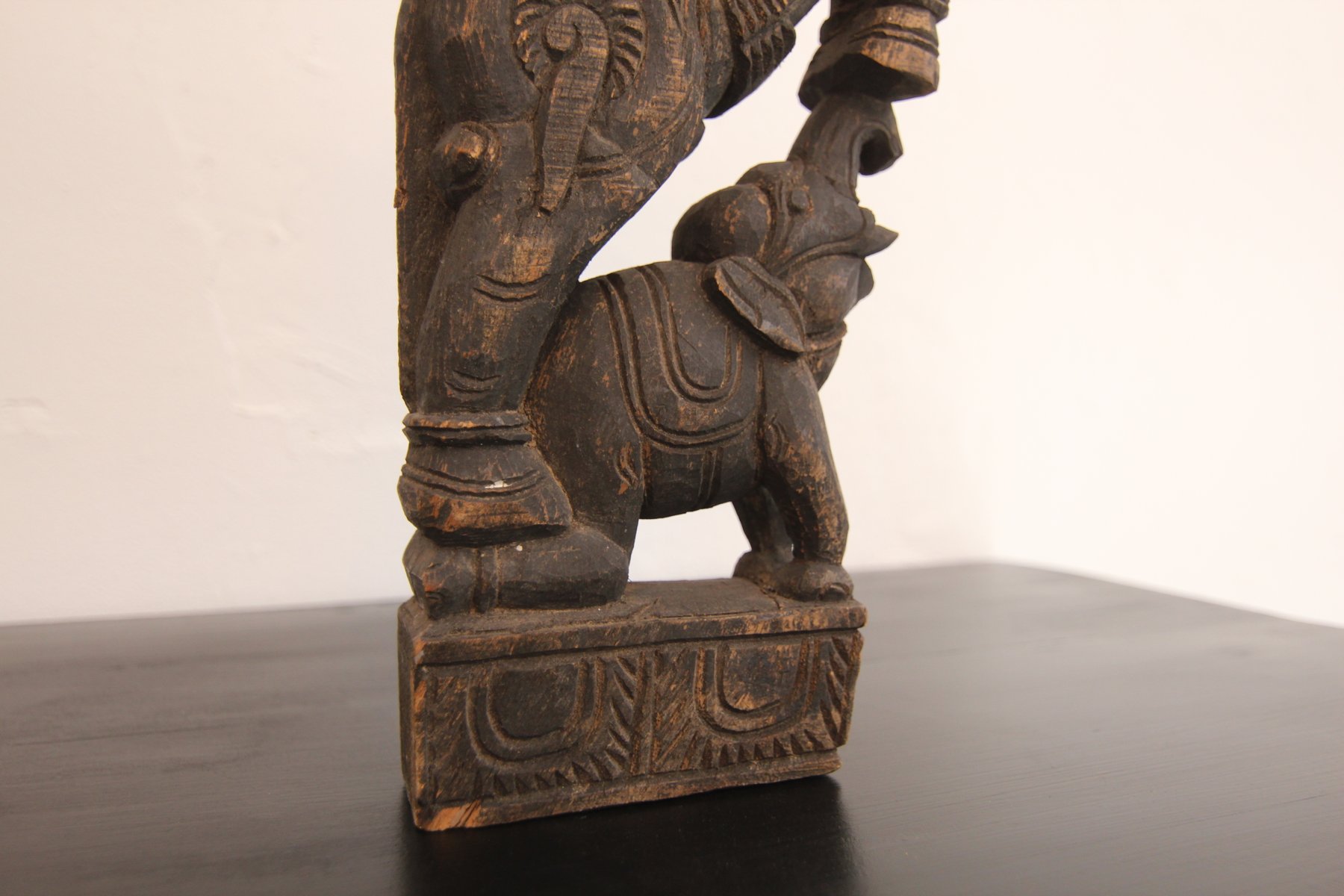 19th Century Indian Carved Wood Object for sale at Pamono
