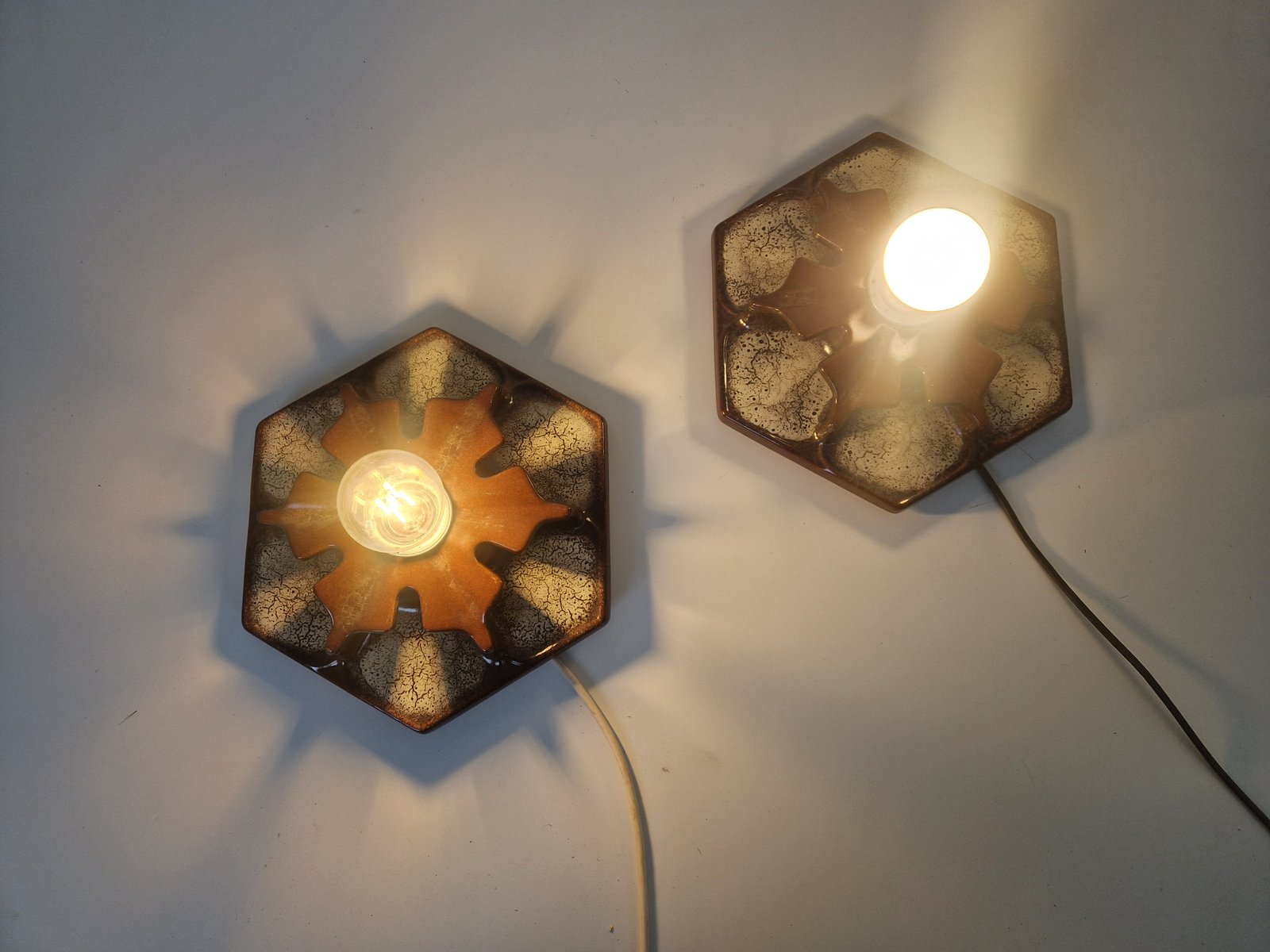 German Fat Lava Ceramic Snow Flake Wall Lamps, 1970s, Set of 2 for sale ...