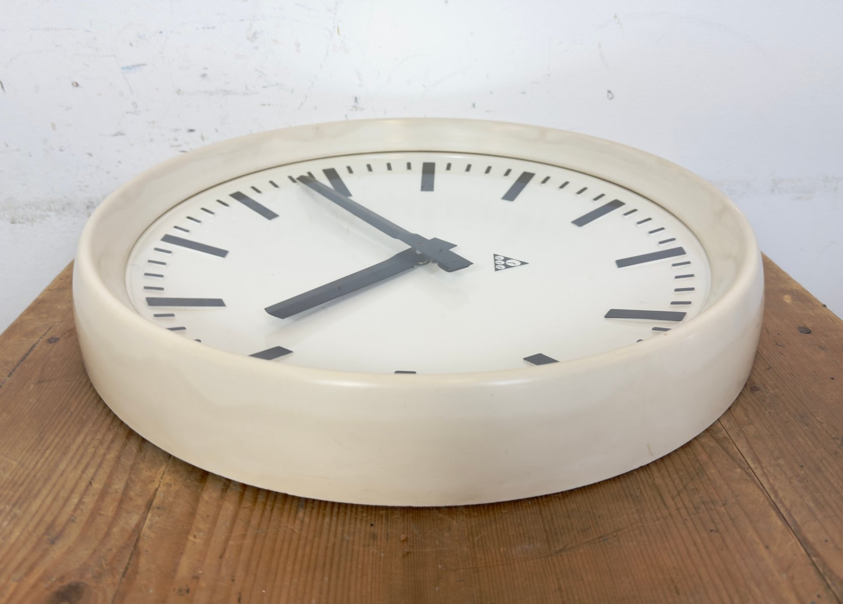Large Industrial Bakelite Factory Wall Clock from Pragotron, 1960s for ...