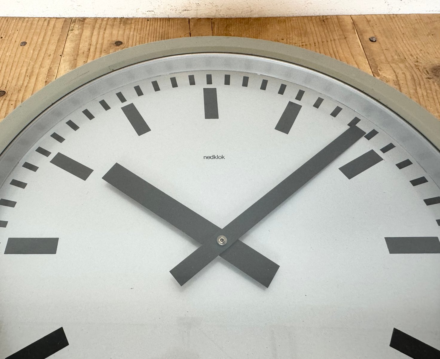 Industrial Grey Station Wall Clock from Nedklok, 1960s for sale at Pamono