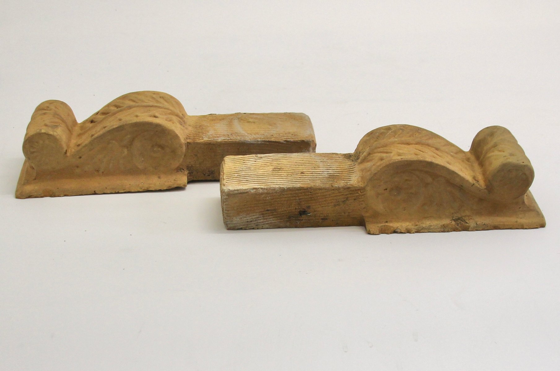 Terracotta Plant Pot Feet, 1920s, Set of 10 for sale at Pamono