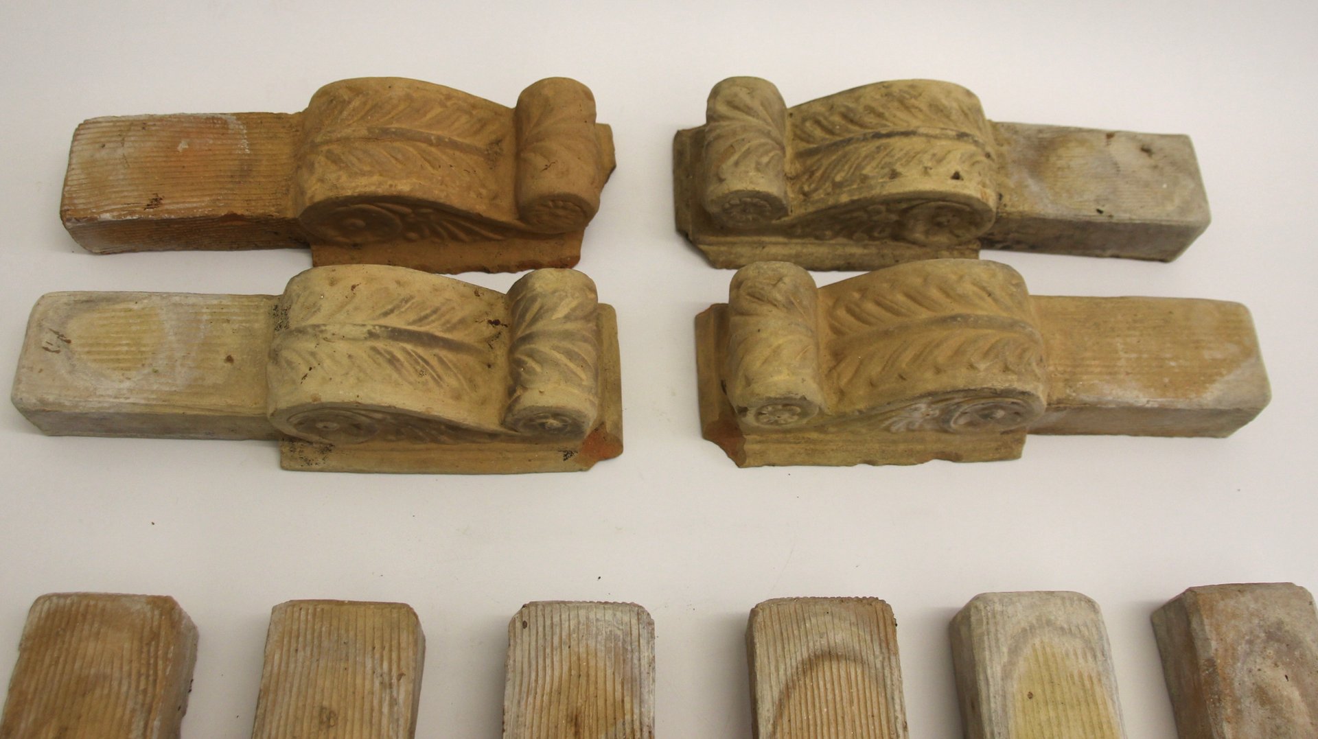 Terracotta Plant Pot Feet, 1920s, Set of 10 for sale at Pamono