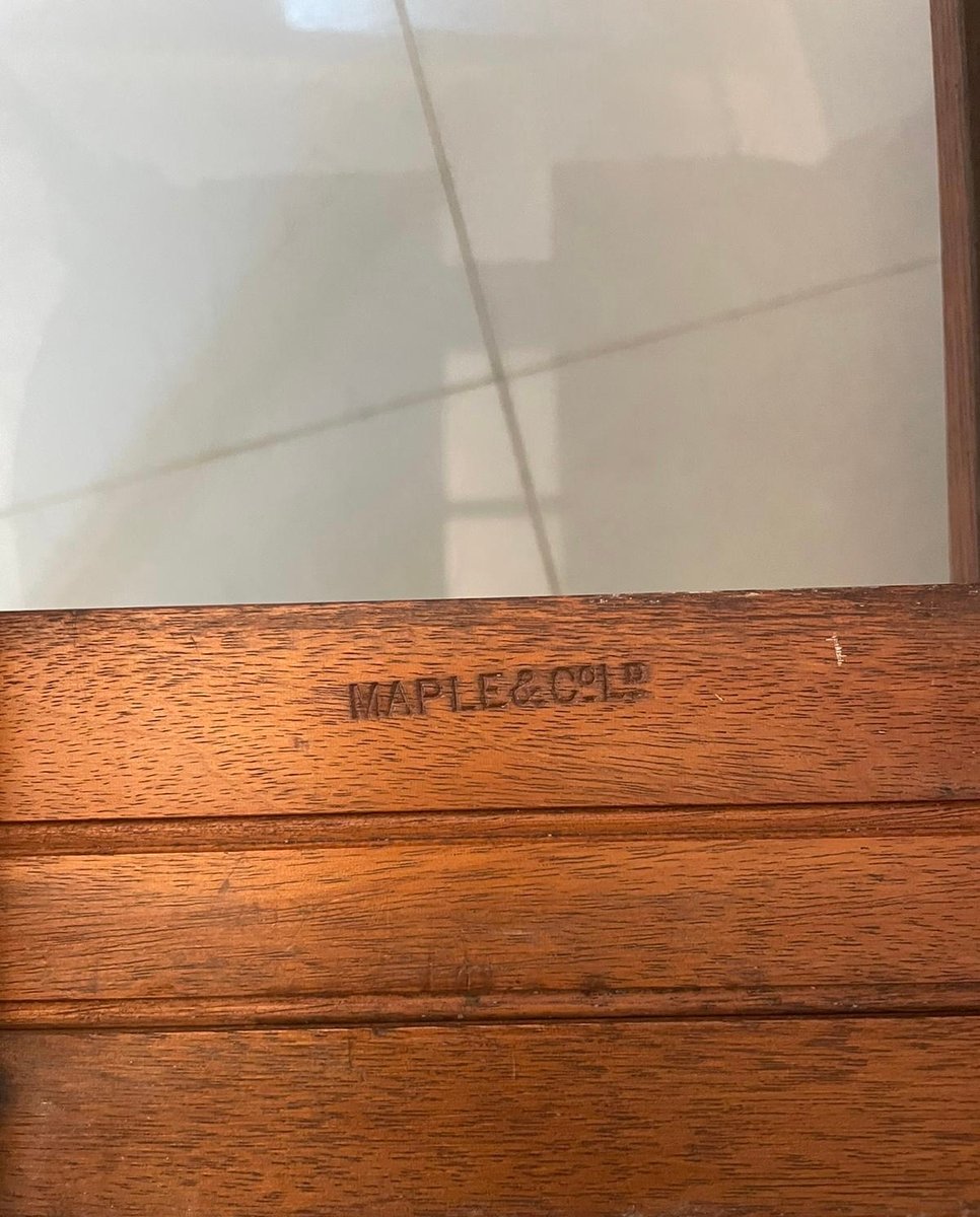 Antique Edwardian Burr Walnut Extending Dining Table by Maple and Co., 1900 for sale at Pamono