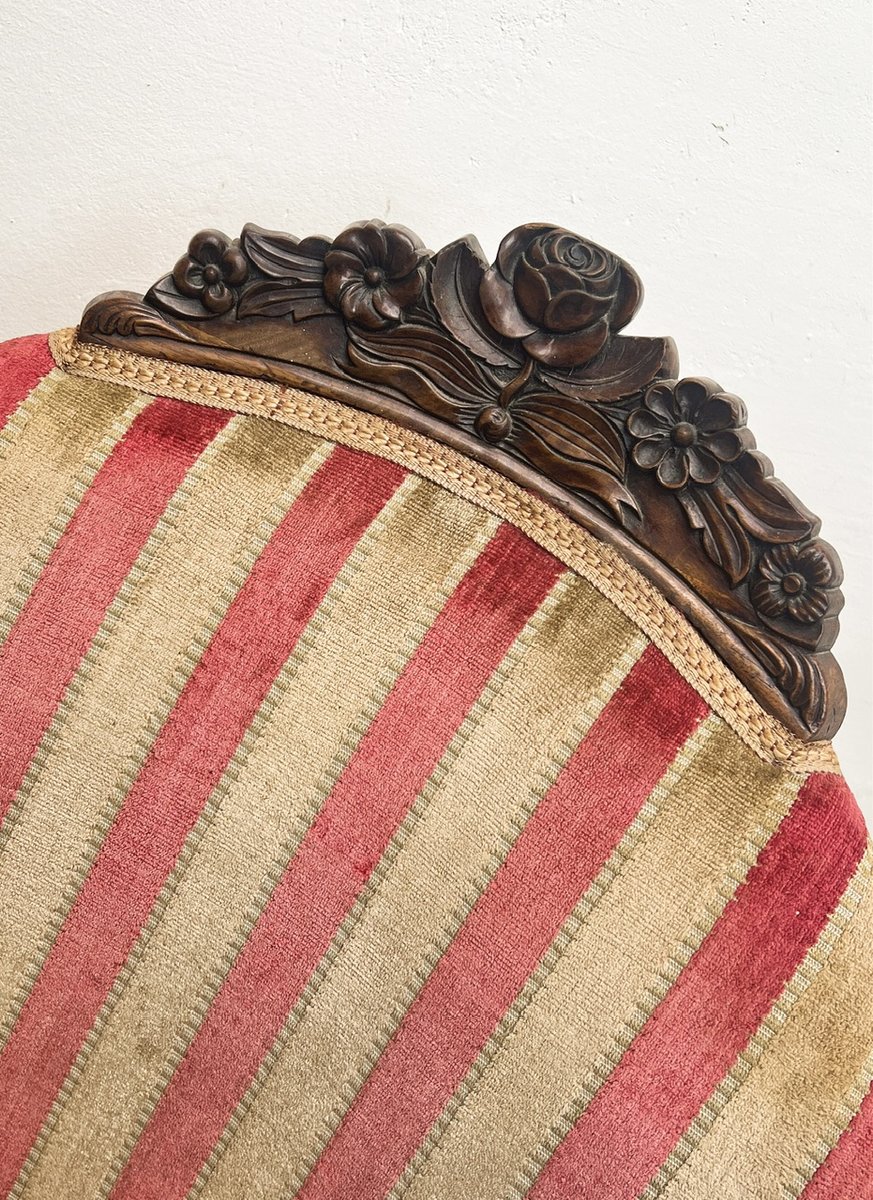 Antique Victorian Carved Wooden Chair, 1890s for sale at Pamono