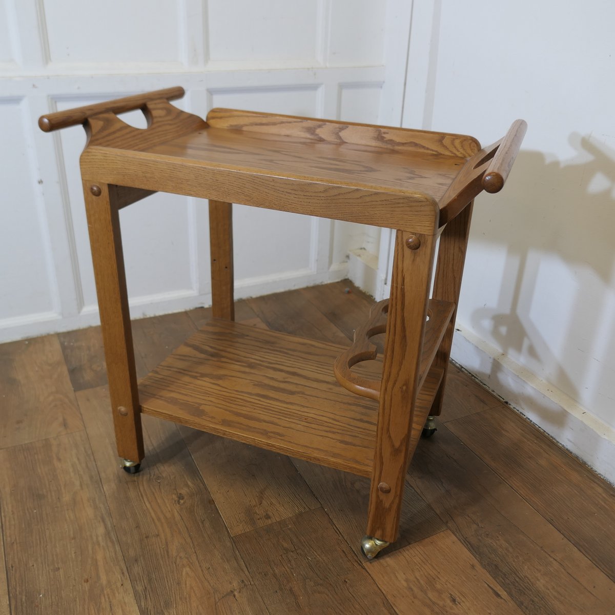 Chariot à Plateau de Cocktail Butlers Mid-Century, Italie, 1960s en ...