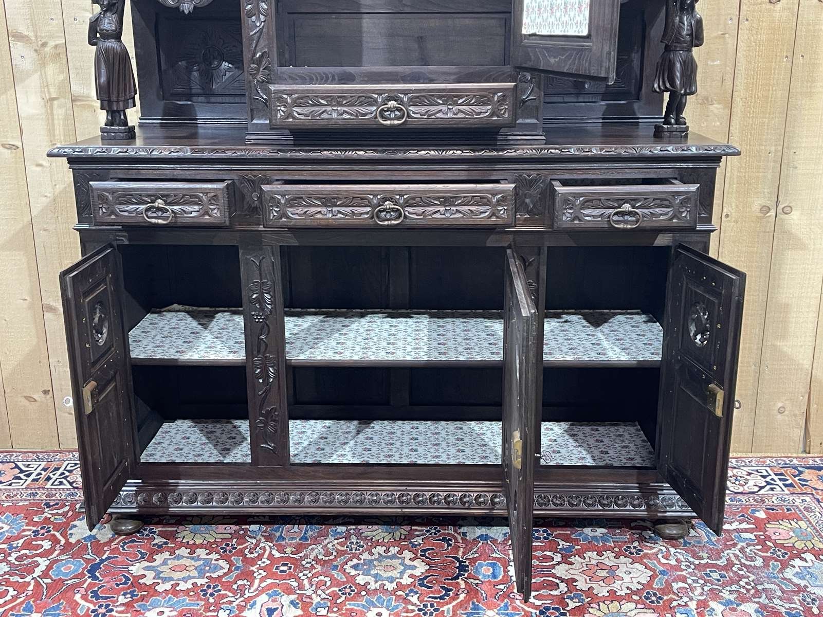 Large Breton Chestnut Buffet, Early 20th Century for sale at Pamono