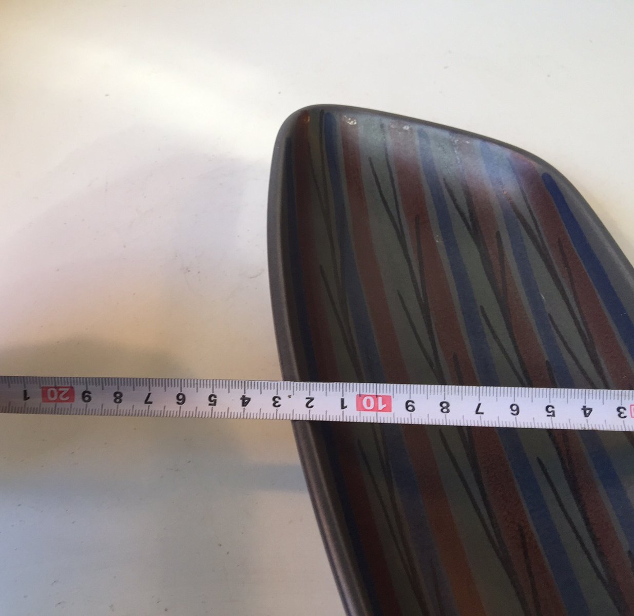 Asymmetrical Modernist Ceramic Dish by Ravnild, 1950s for sale at Pamono