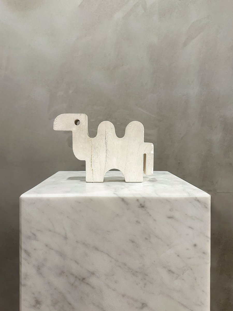 Marble Camel Sculpture attributed to Enzo Mari for Fratelli Mannelli ...