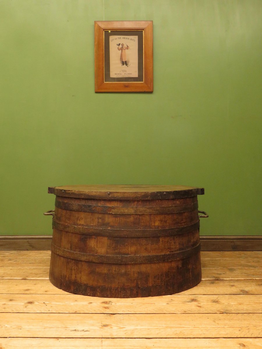 Coopered Pig Salting Barrel with Lid for sale at Pamono