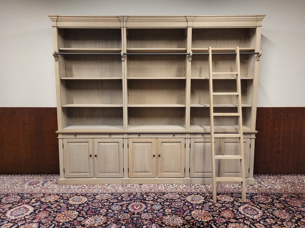 English Classic Rustic White Oak Library Cabinet for sale at Pamono