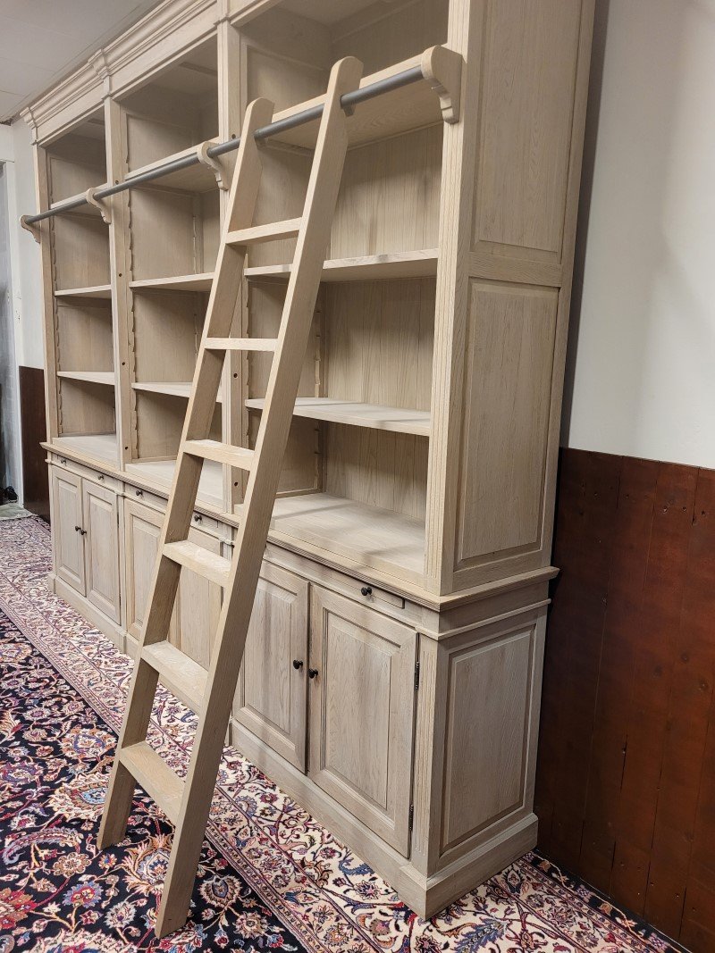 English Classic Rustic White Oak Library Cabinet for sale at Pamono