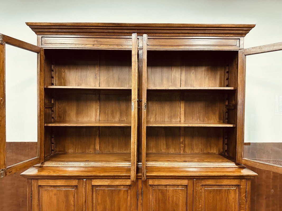 English Cabinet in Oak for sale at Pamono