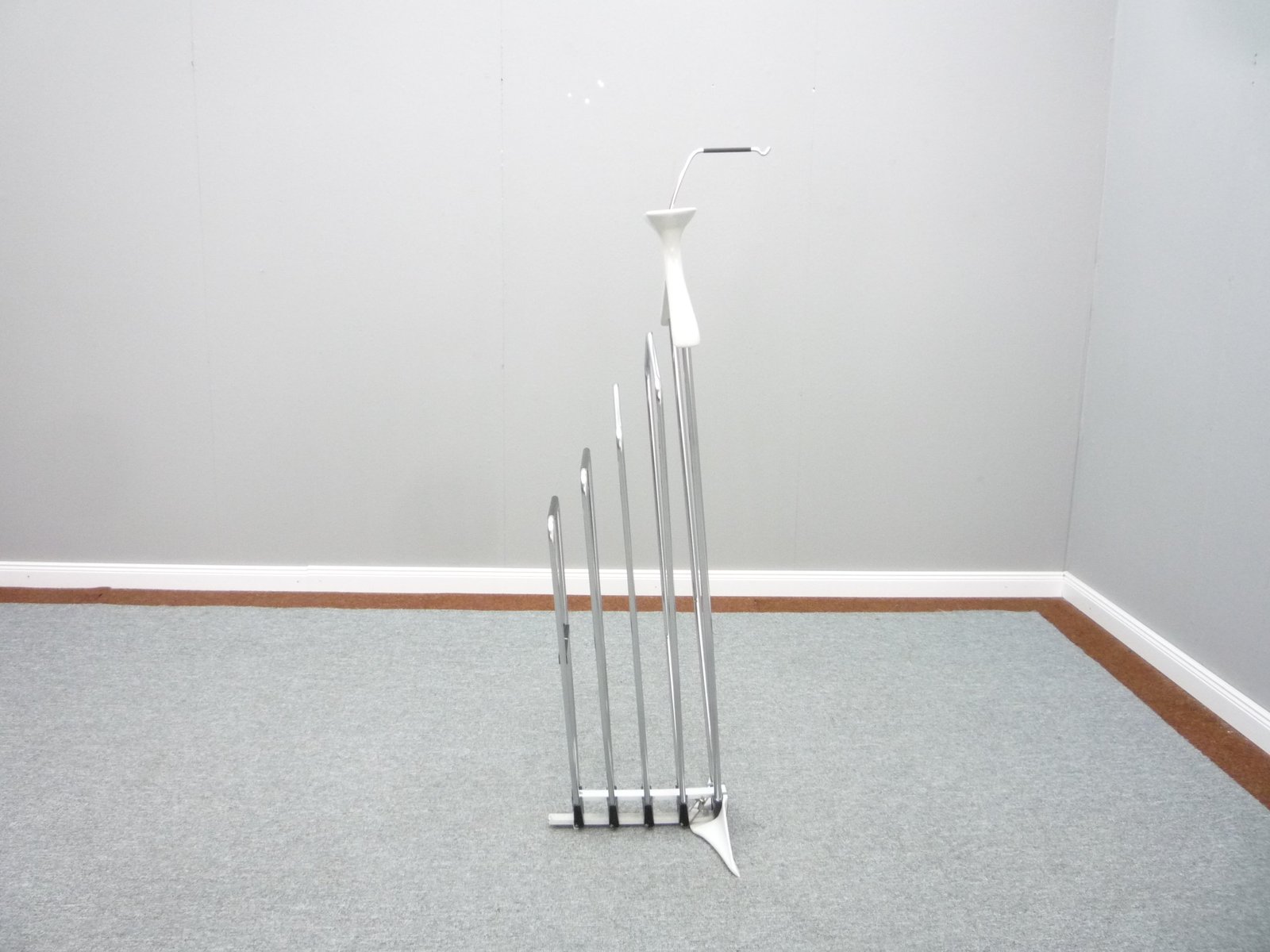 Mid-Century Tubular Steel Coat Rack, 1950s for sale at Pamono