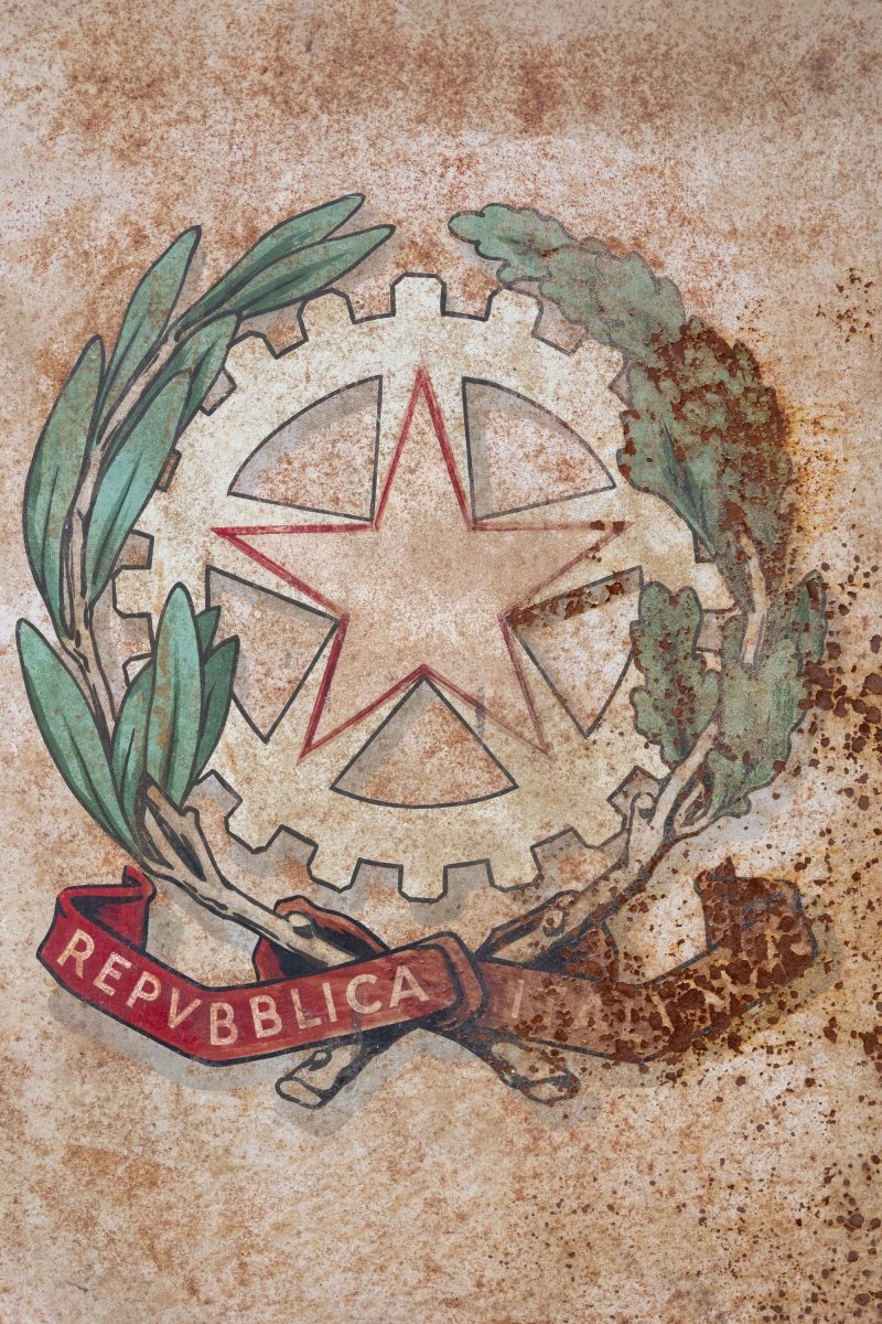 Italian Republic Iron Emblem, 1950s for sale at Pamono