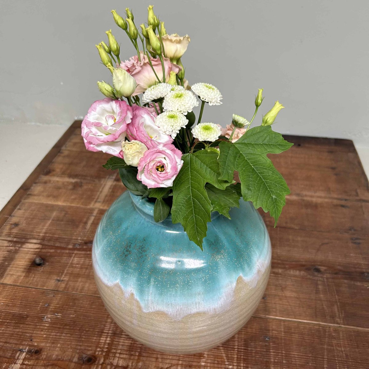 Takakuragu Hamaya Ikebana Flower Vase, 1950s for sale at Pamono