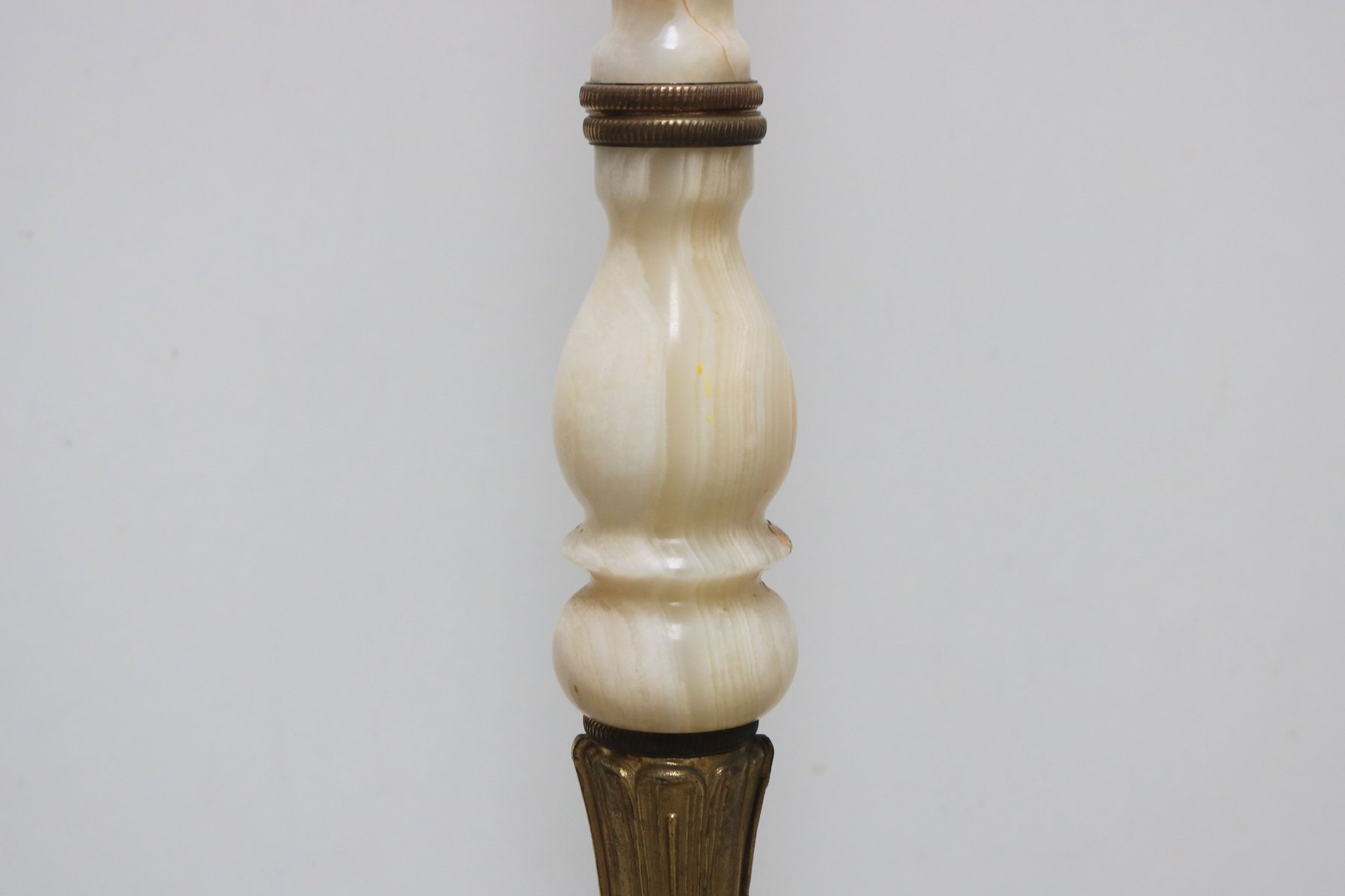 Italian Ornate Brass and Onyx Round Marble Coat, 1940 for sale at Pamono