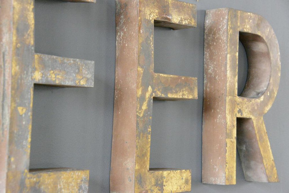 Gold Gilded Beer Sign, 1920s for sale at Pamono