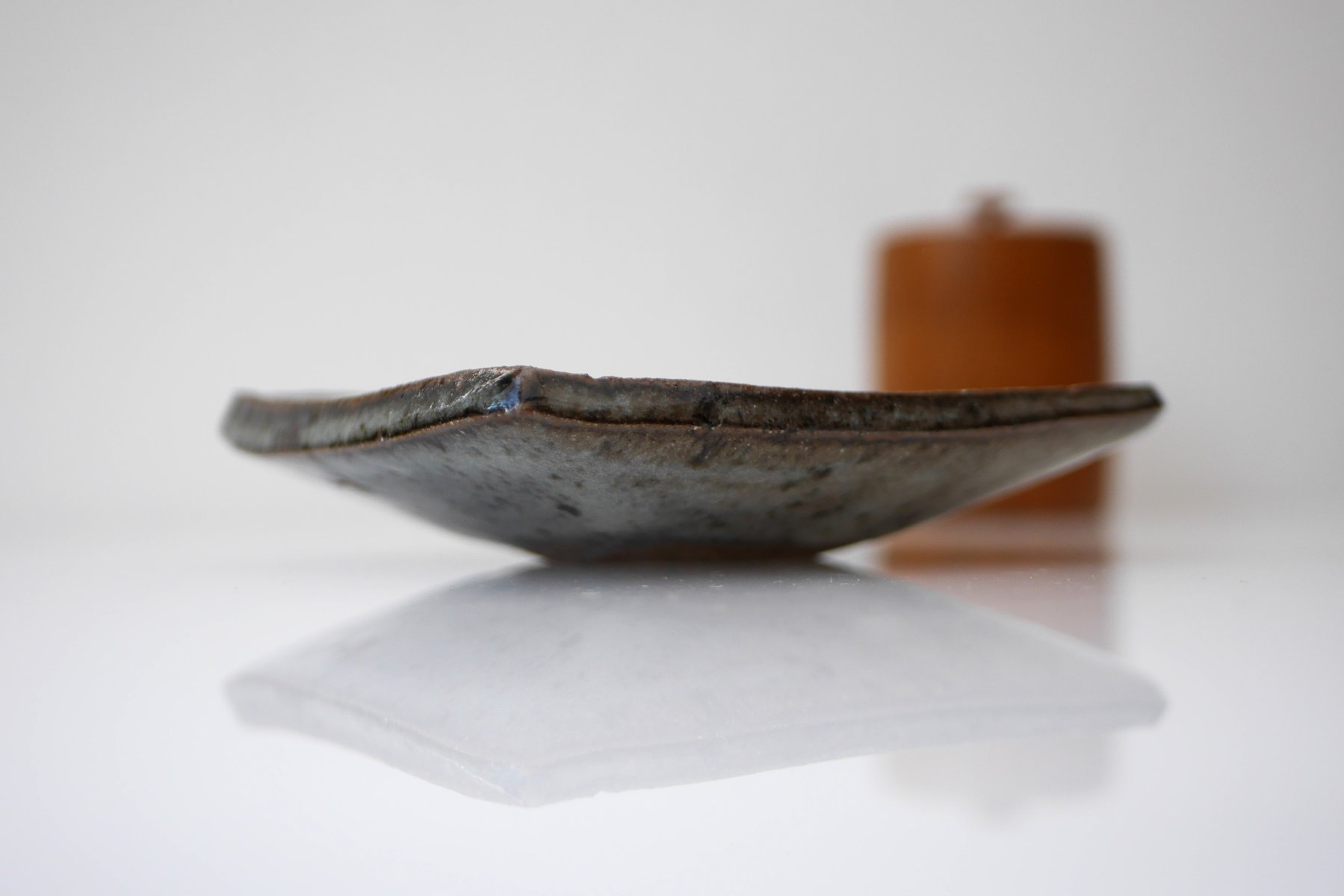 Mid-Century Modern Pottery Dish by Janet Leach, England for sale at Pamono